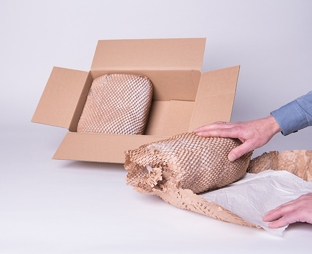 Ranpak_application_wrapping in+use - L.Y. Commercial